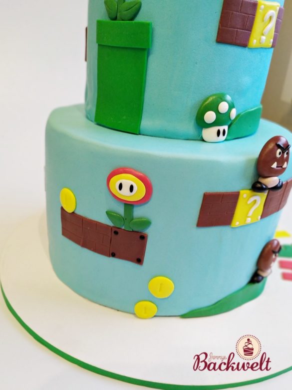 Super Mario Torte - Jennys Backwelt
